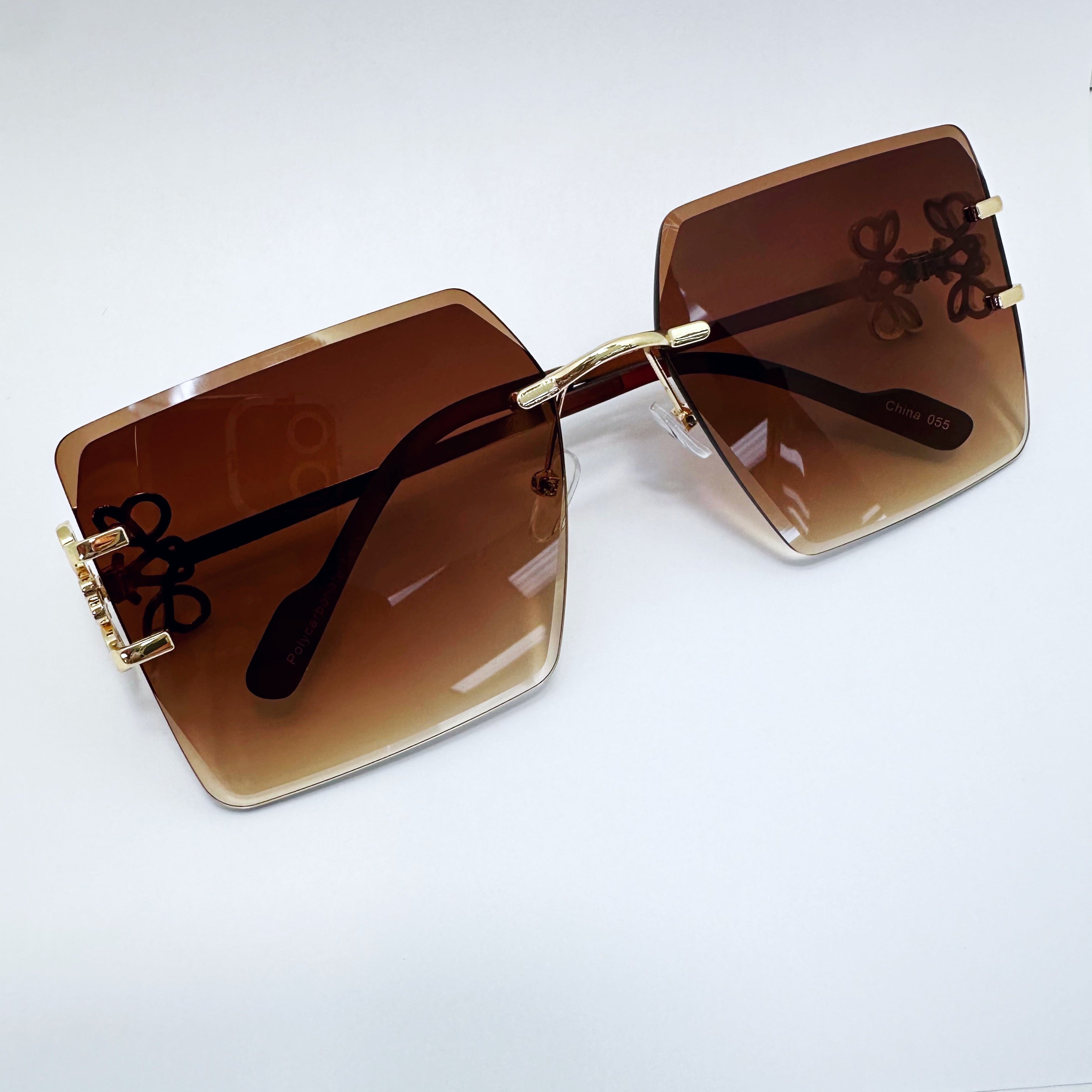 SG0007 J7376 – Greater Goods