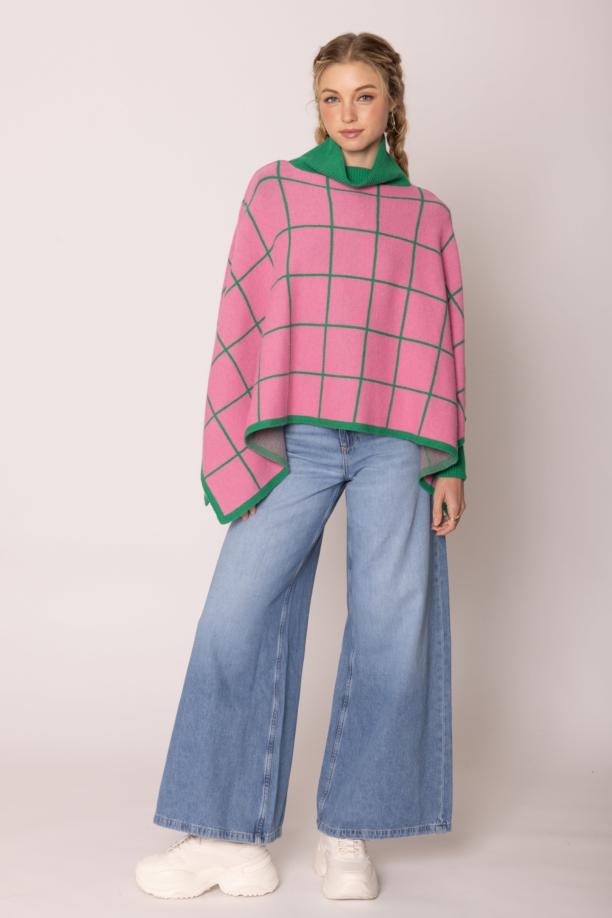 PC11 | Cozy Grid Pattern Poncho | WCP420032 – Greater Goods
